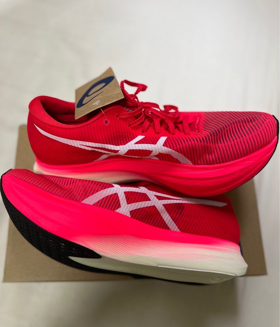 Metaspeed Sky + Diva Pink/ White, Men's Fashion, Footwear, Sneakers on ...