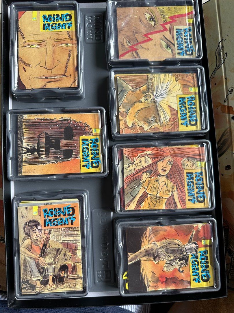 MIND MGMT board game DELUXE KS edition with secret mission cards ...