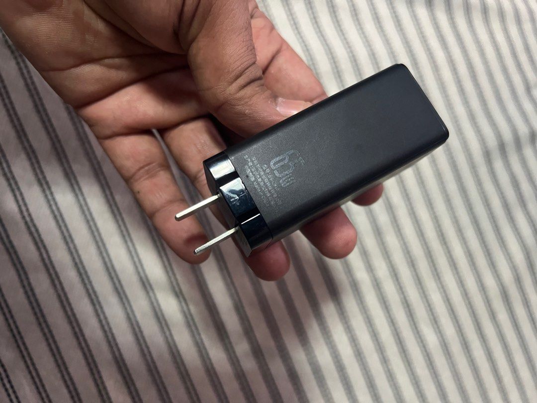 Multi port charger / Adapter, Computers & Tech, Parts & Accessories ...