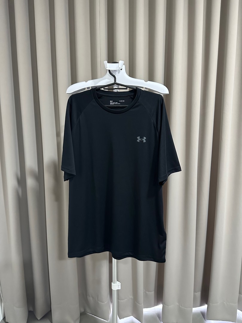 Never been used underarmour dri fit shirt, Men's Fashion, Activewear on ...