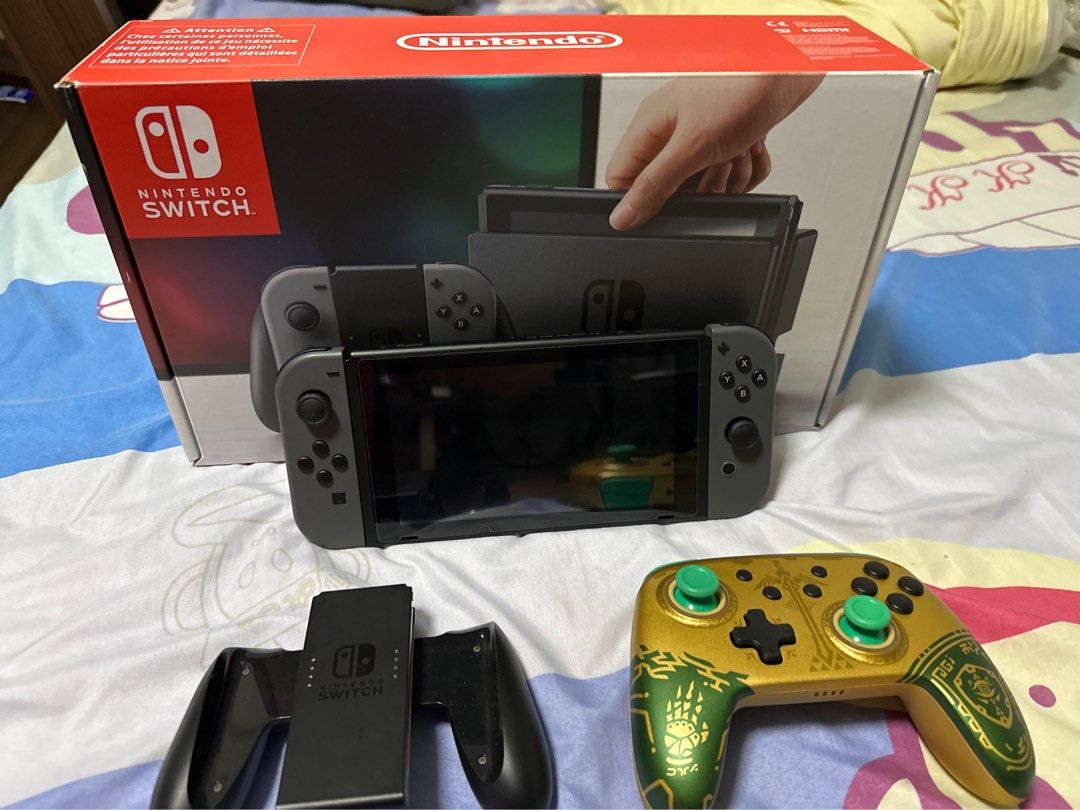 Nintendo Switch Gen 1 *unpatched* low serial number (free controller ...