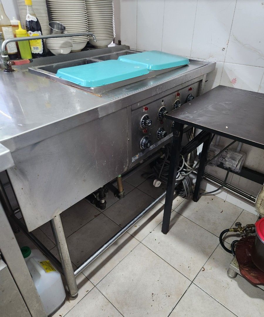 Noodle cooker, Everything Else on Carousell