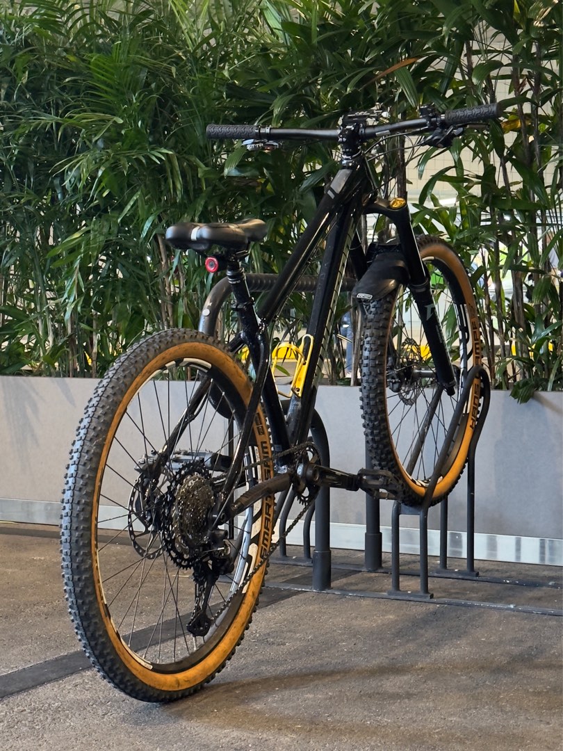 2023 Nukeproof scout 275 V3 (M), Sports Equipment, Bicycles & Parts ...