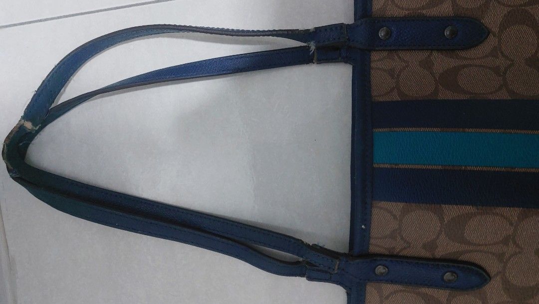 Original Limited Edition Pacman Coach Tote, Luxury, Bags & Wallets on ...