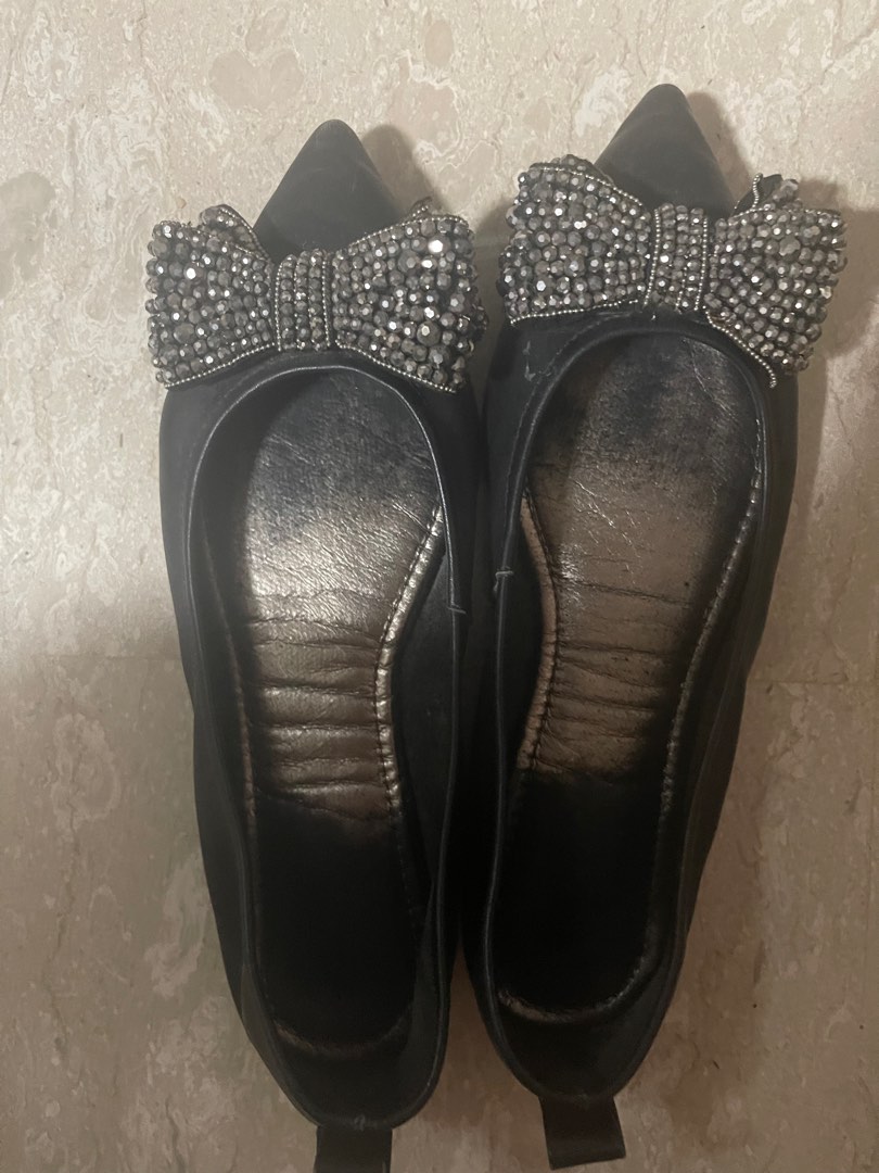 Pazzion flats, Women's Fashion, Footwear, Flats on Carousell