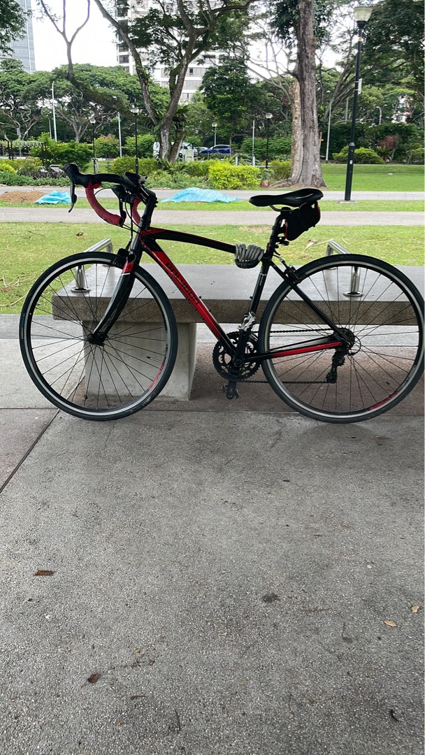 Polygon Strattos S2 Road Bike, Sports Equipment, Bicycles & Parts ...