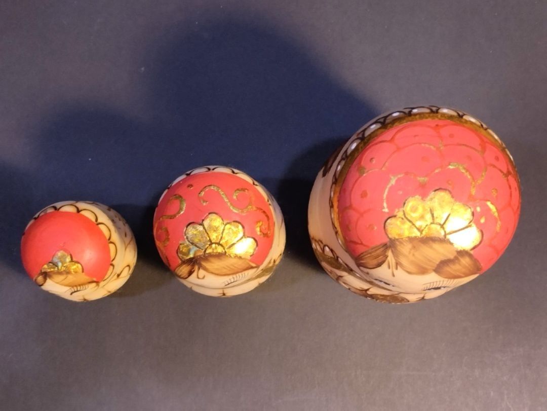 Russian Matryoshka Nested doll, Hobbies & Toys, Stationery & Craft ...