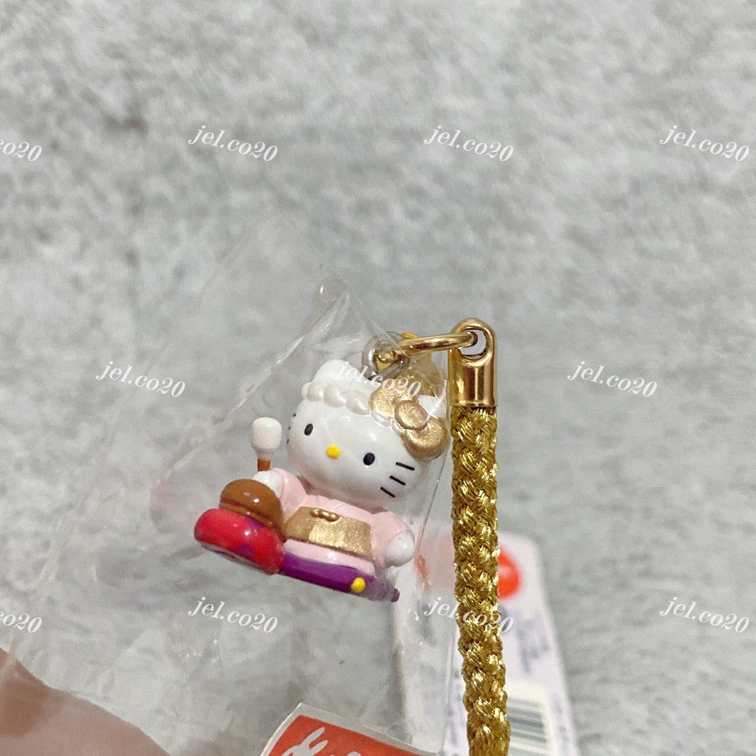 Sanrio Gotochi Hello Kitty Charm Keychain, Hobbies & Toys, Toys & Games ...