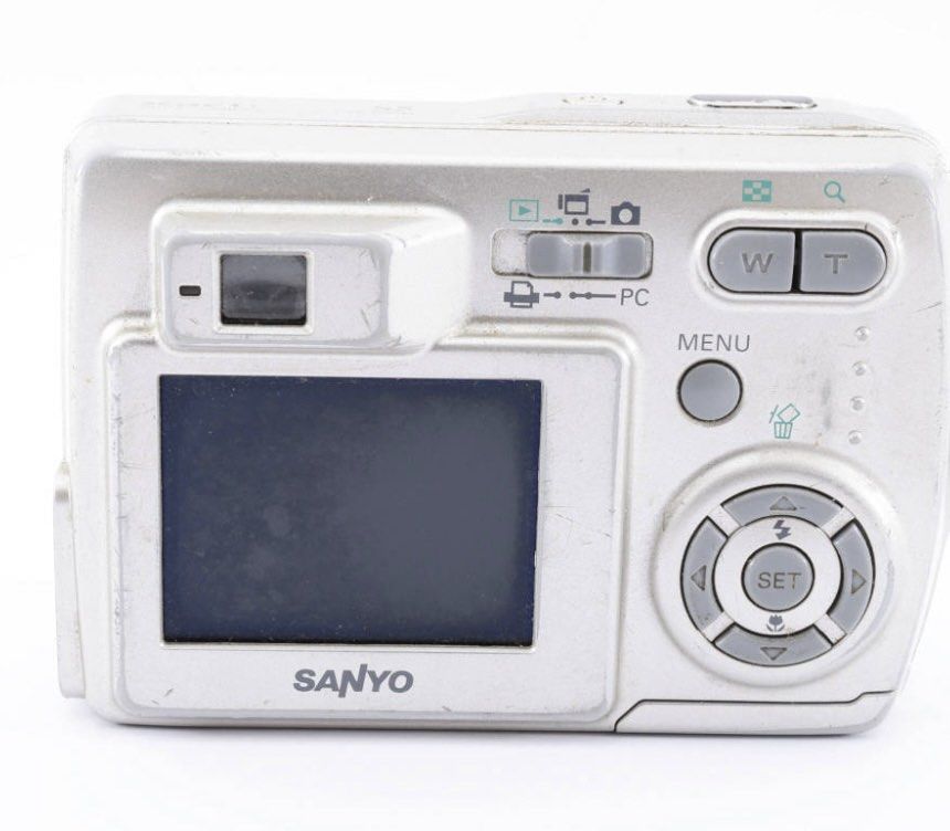 Sanyo Xacti DSC S-5 Digital Camera, Photography, Cameras on Carousell