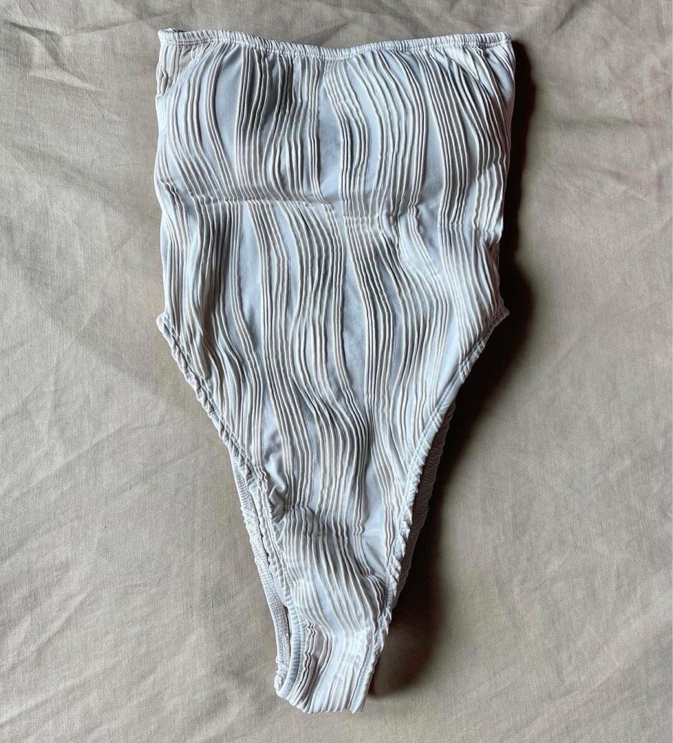 Sewlocal one piece, Women's Fashion, Swimwear, Bikinis & Swimsuits on ...