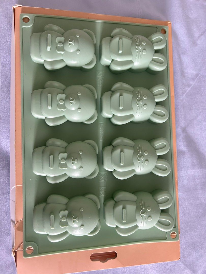 Silicon baking mold, Furniture & Home Living, Kitchenware & Tableware ...