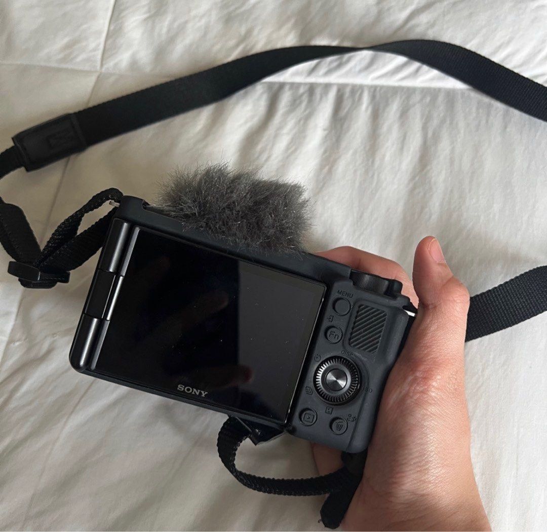 SONY EV10, Photography, Cameras on Carousell