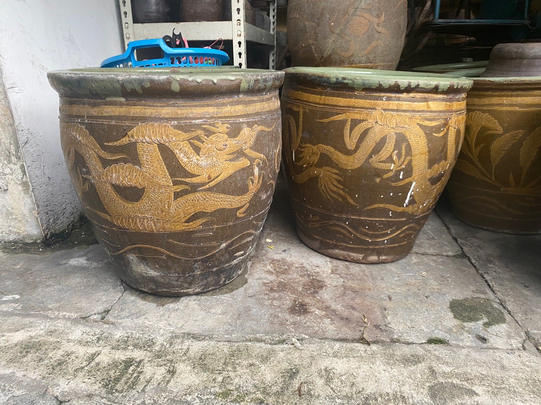 Tempayan naga, Furniture & Home Living, Gardening, Pots & Planters on ...