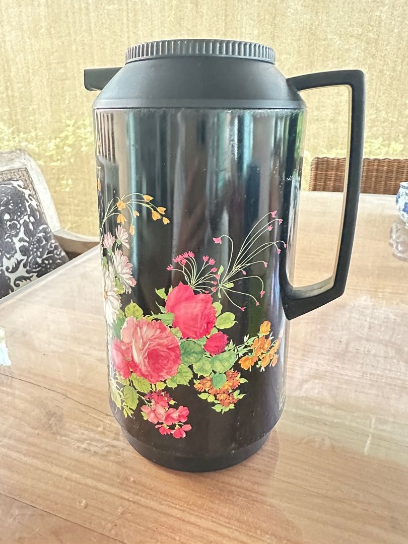 Never used Tigers Vacuum Jug(1L), Furniture & Home Living, Kitchenware ...