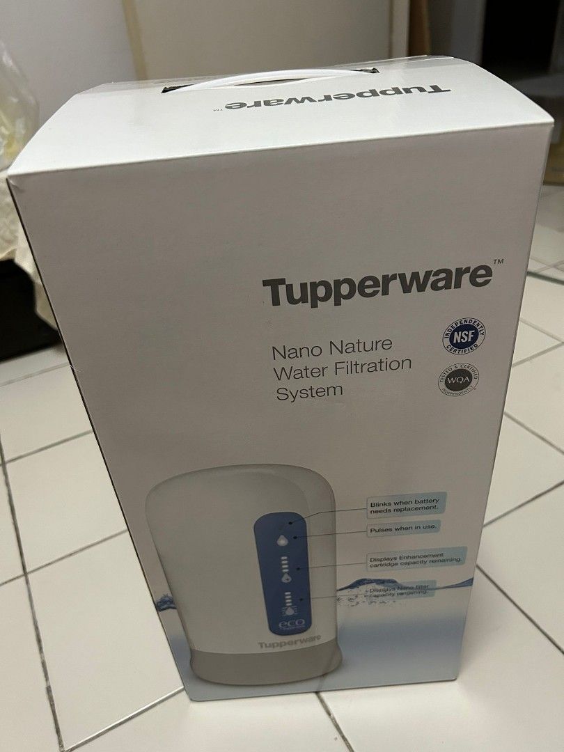 Tupperware Water Filtration system (with included replacement filter ...