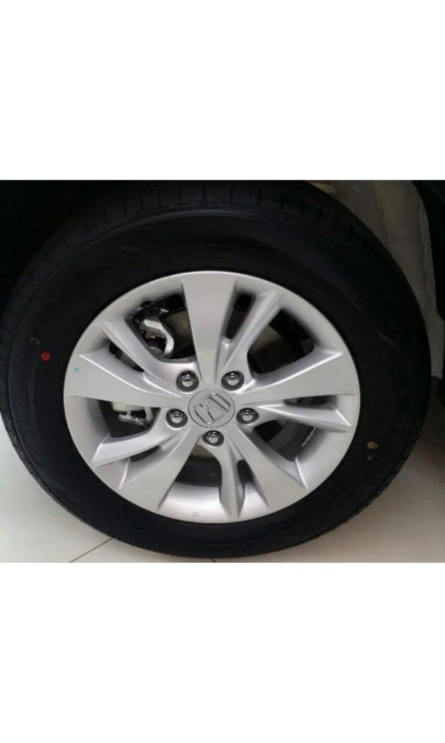Vezel or HRV original rims, Car Accessories, Tyres & Rims on Carousell
