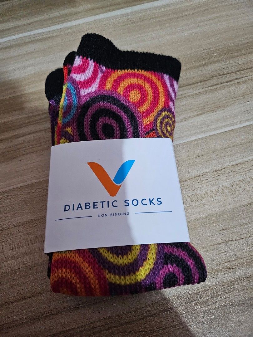 Via Diabetic socks, Women's Fashion, Undergarments & Loungewear on ...