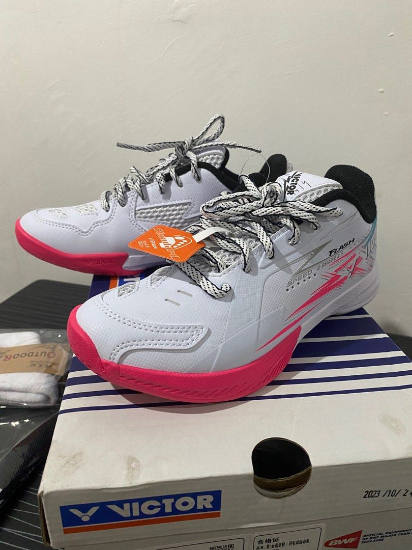 Victor Flash Badminton Shoes, Women's Fashion, Footwear, Sneakers on ...