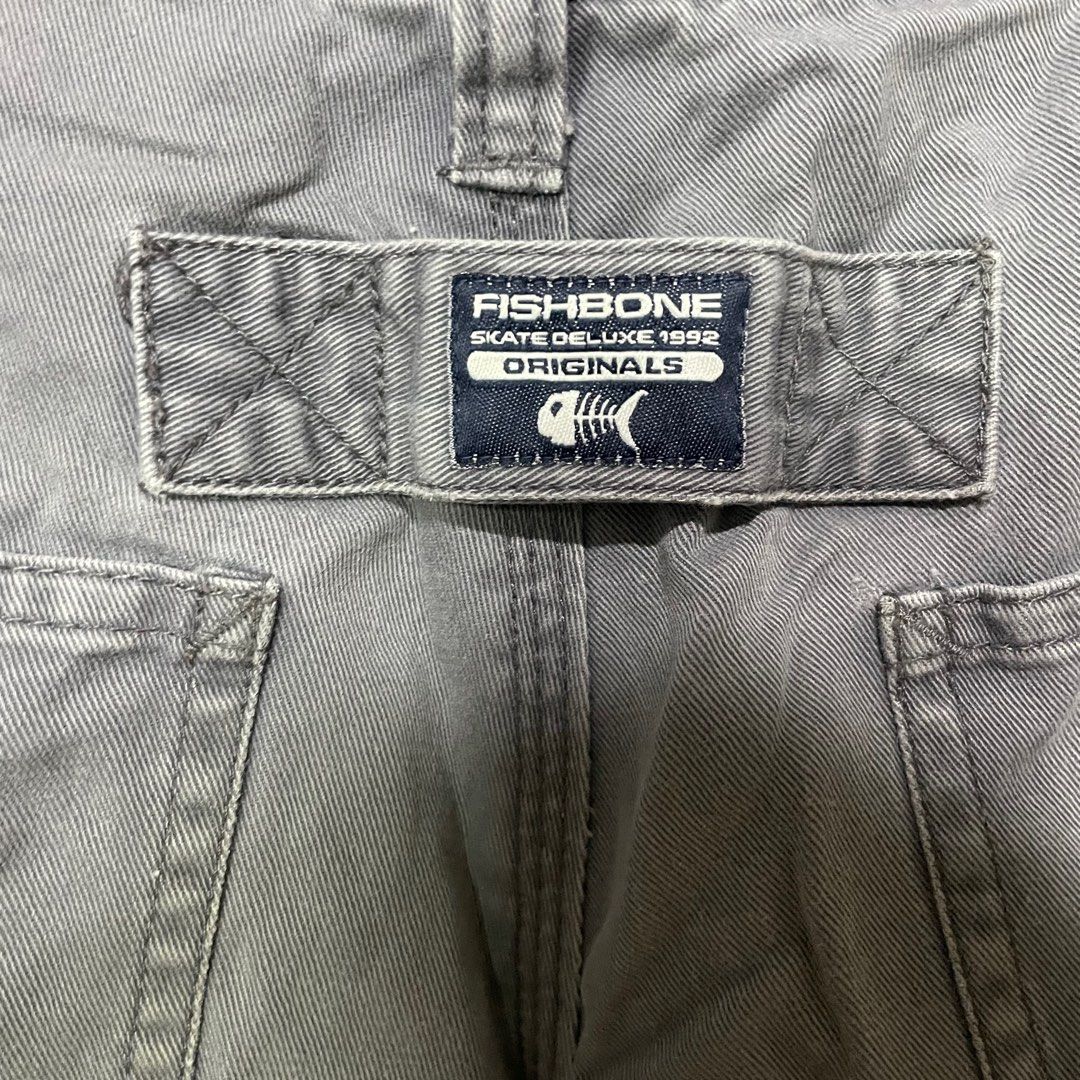 Vintage Fishbone Skate Deluxe Cargo Shorts, Men's Fashion, Bottoms ...