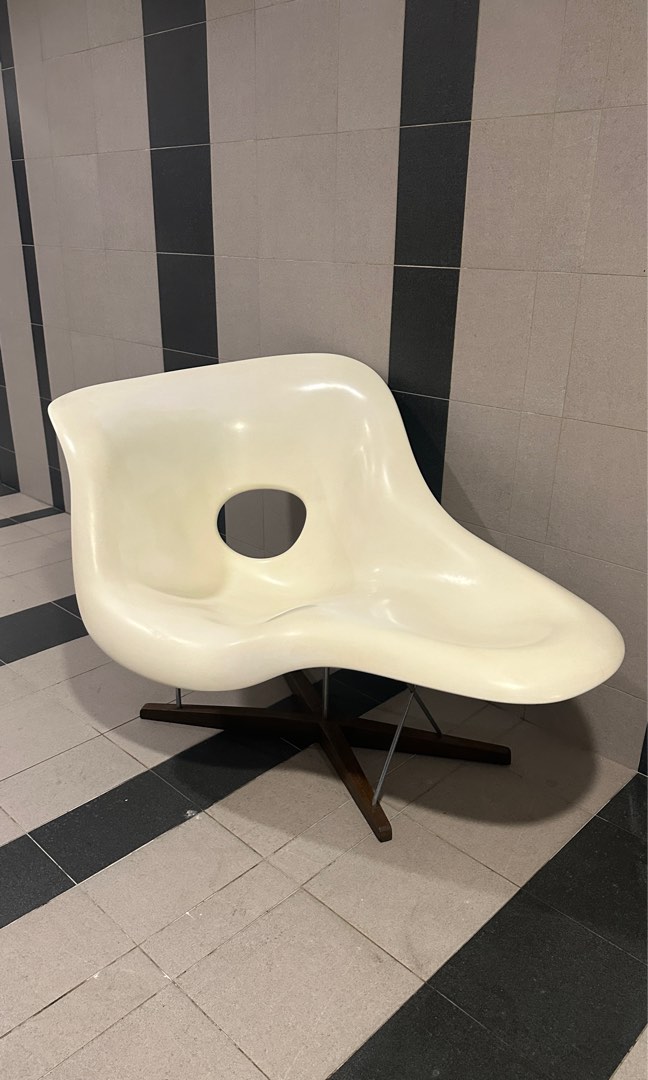 Vitra La Chaise Designer Collectables Charles and Ray Eames, Furniture ...