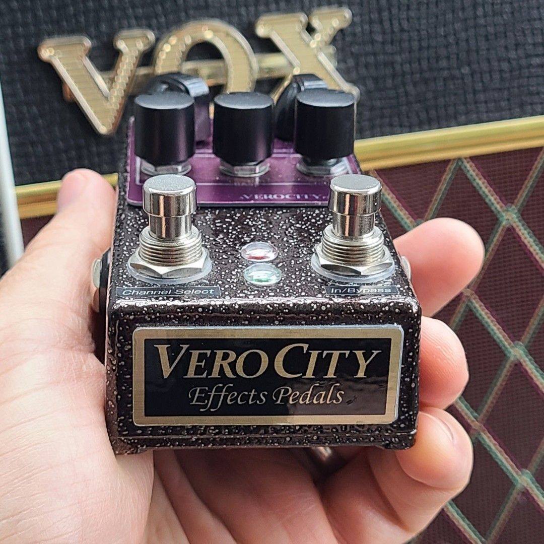 VAC-B2 the Vox sound in a box!, Hobbies & Toys, Music & Media, Musical ...