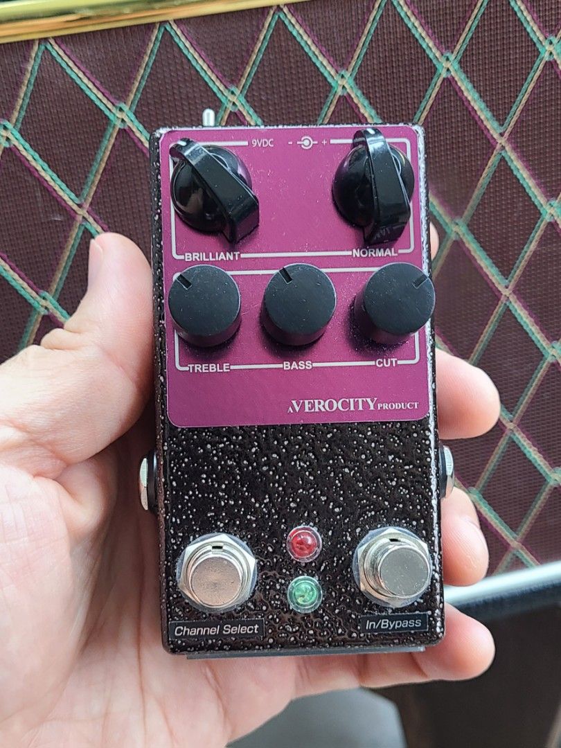 VAC-B2 the Vox sound in a box!, Hobbies & Toys, Music & Media, Musical ...