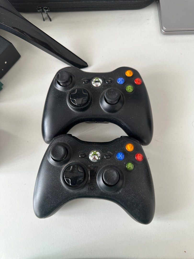 Xbox 360 + kinect full set, Video Game, Konsol di Carousell