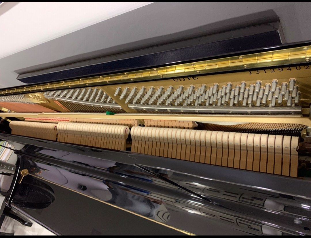 Yamaha Upright Piano U1J First Hand, Hobbies & Toys, Music & Media, Musical Instruments on Carousell