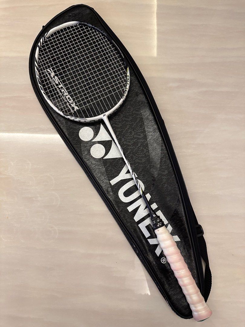Yonex Astrox 99 pro White Tiger, Sports Equipment, Sports & Games ...
