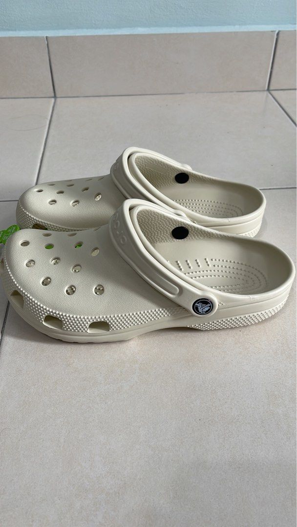 100% original classic crocs, Women's Fashion, Footwear, Shoe inserts on ...