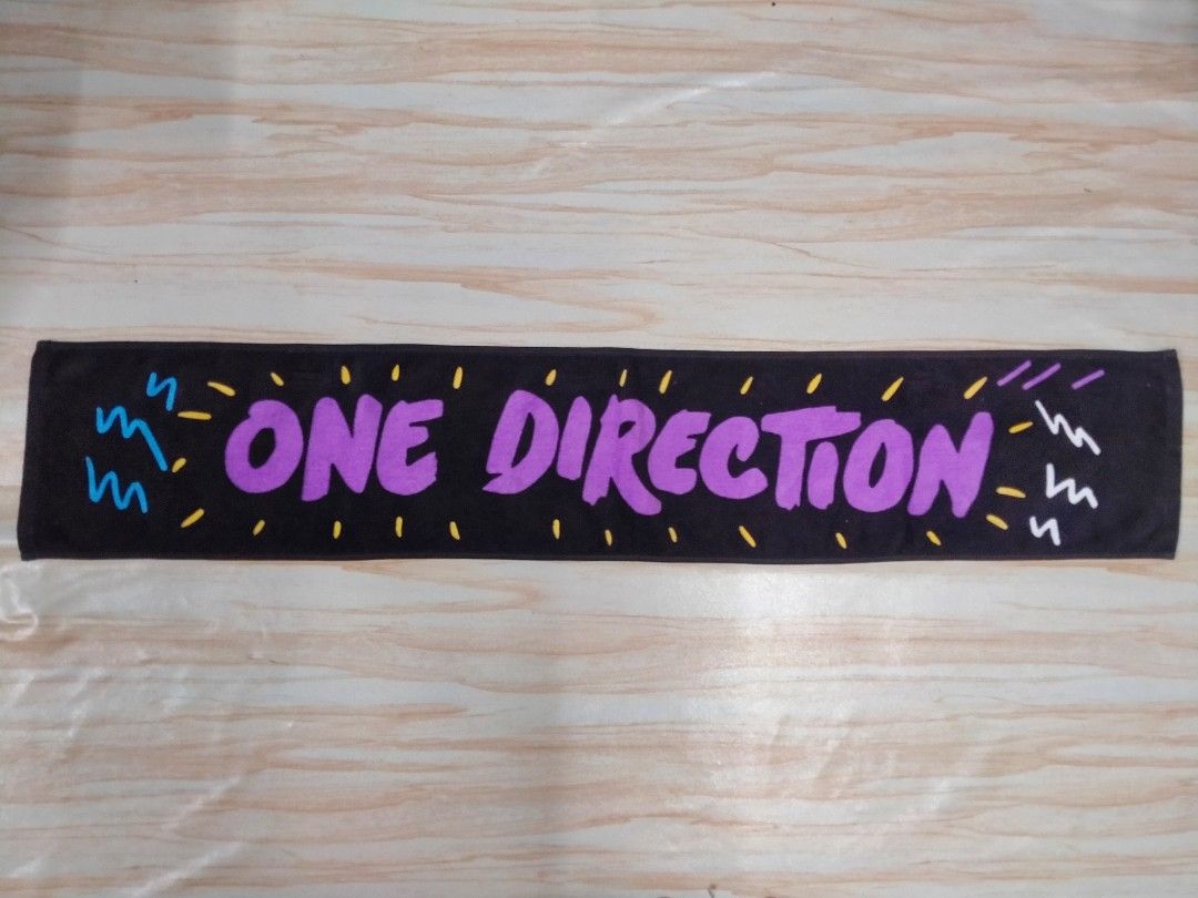 1D ONE DIRECTION Cheering Towel/Banner, Hobbies & Toys, Collectibles ...
