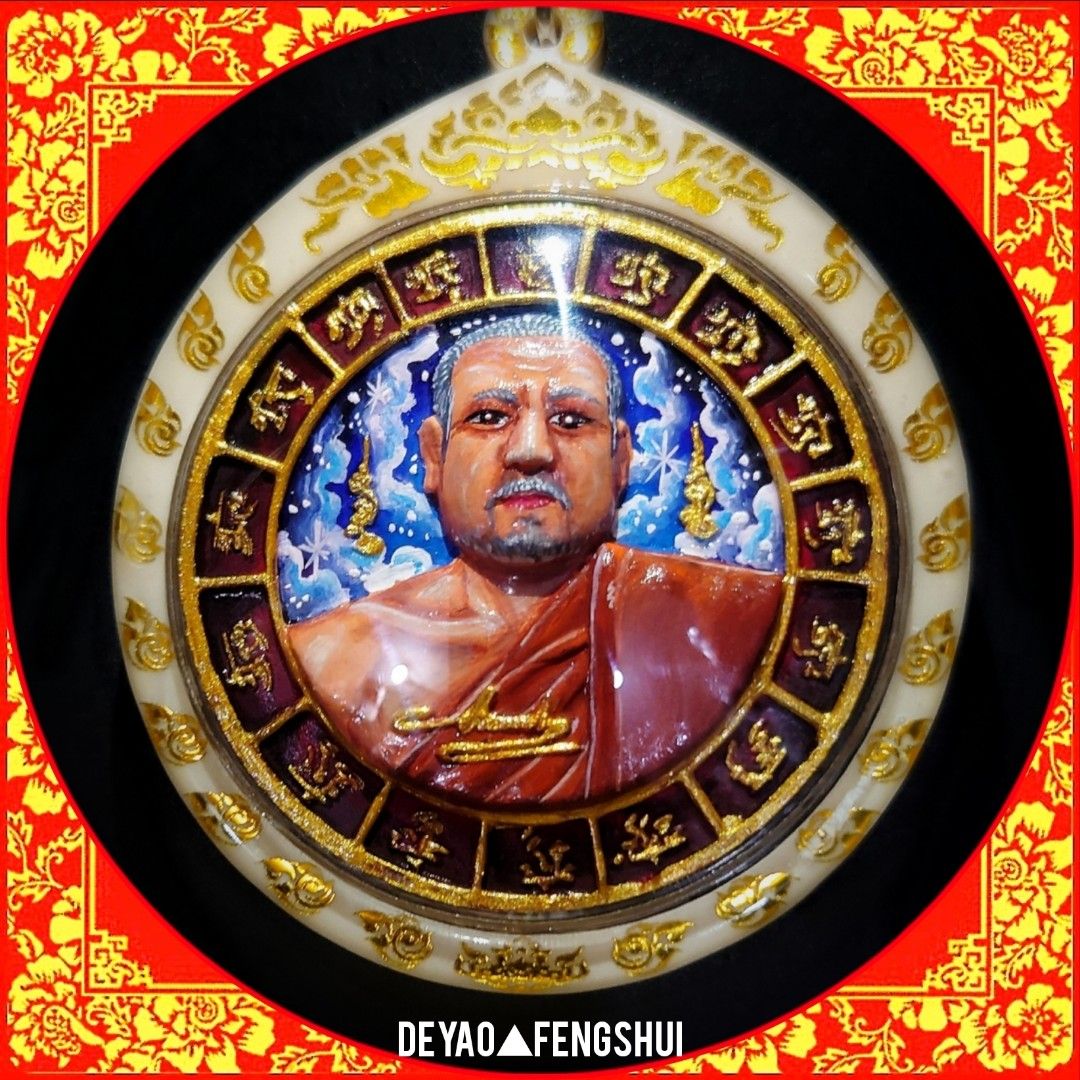Jatukam Kruba Krissana Thai Amulet Blessed Pendant , Hobbies & Toys, Memorabilia & Collectibles ...