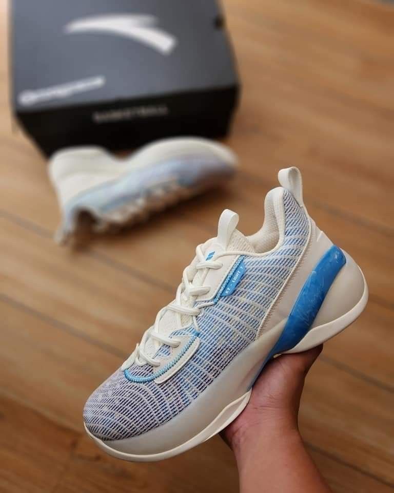 Anta KT Light Cavalry 7, Men's Fashion, Footwear, Sneakers on Carousell