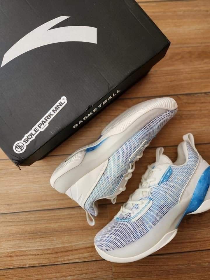 Anta KT Light Cavalry 7, Men's Fashion, Footwear, Sneakers on Carousell