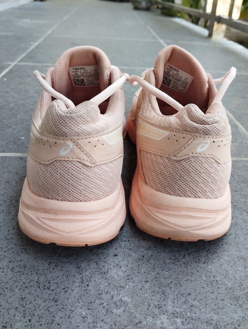 Asics Gel-Contend 4 Pink, Women's Fashion, Footwear, Sneakers on Carousell