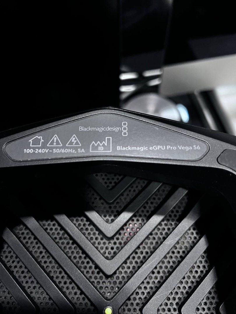 Blackmagic eGPU Pro, Computers & Tech, Parts & Accessories, Computer ...