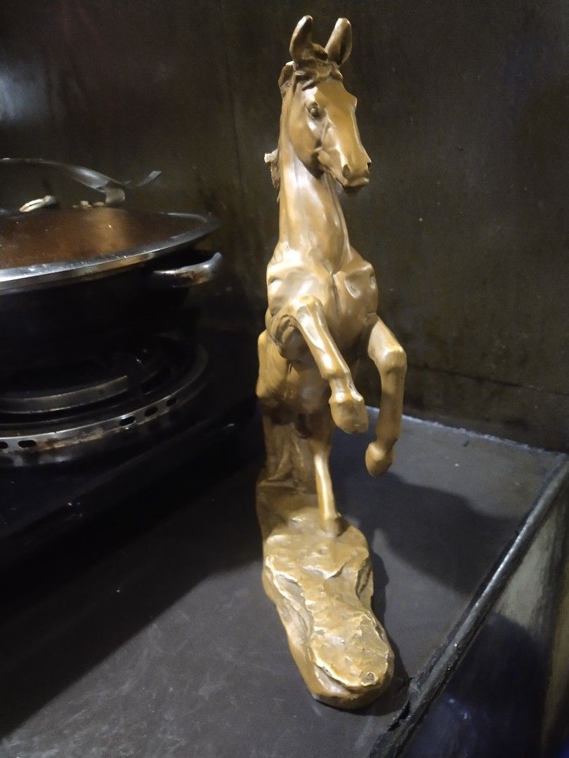 Brass victory horse statue display, Hobbies & Toys, Memorabilia ...