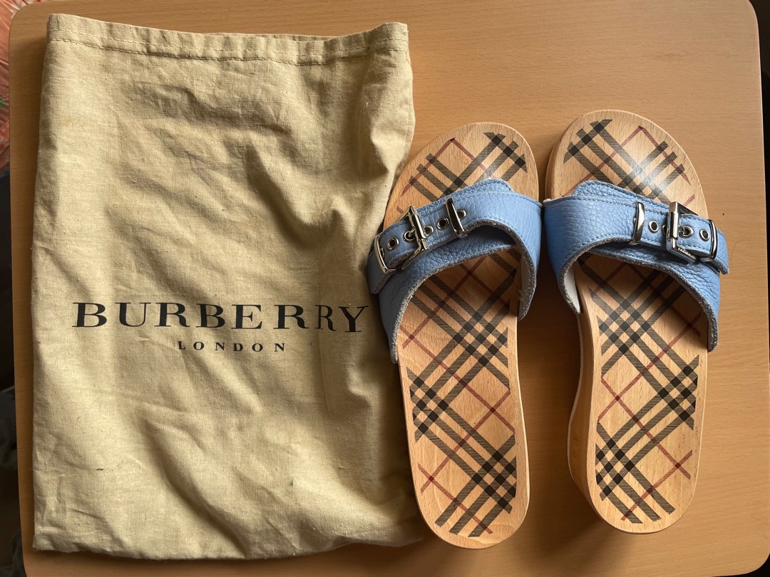 Burberry Sandal, Women's Fashion, Footwear, Flats & Sandals on Carousell