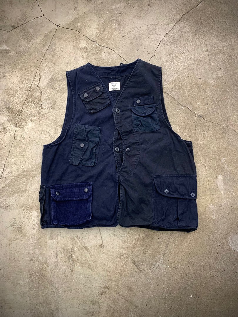 Cargo Vest, Men's Fashion, Coats, Jackets and Outerwear on Carousell
