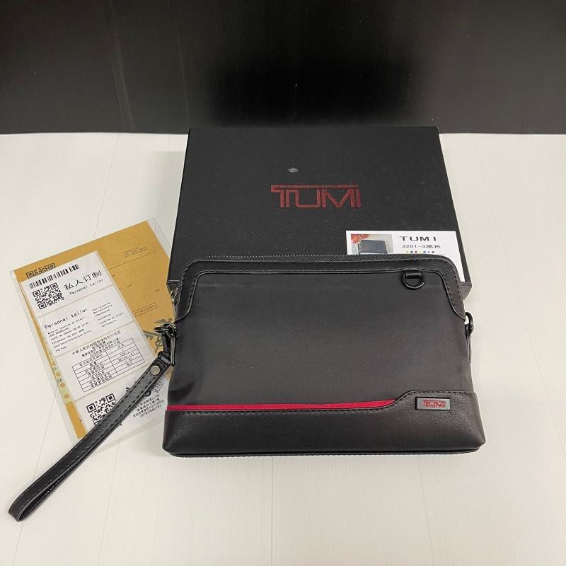 Clutch tumi black, Fesyen Pria, Tas & Dompet , Dompet di Carousell