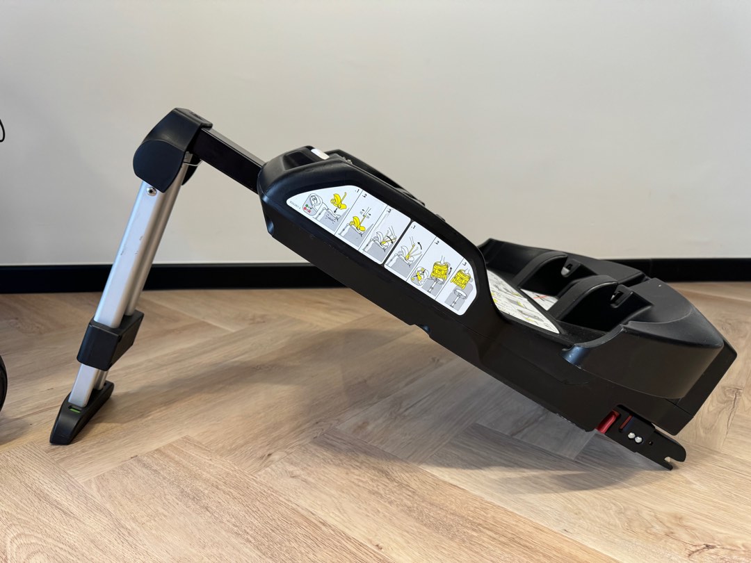Doona Isofix Base, Babies & Kids, Going Out, Strollers on Carousell