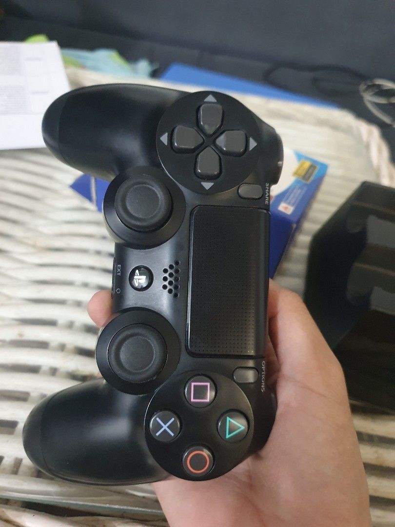 Ds4 v2 orig, Video Gaming, Video Game Consoles, PlayStation on Carousell