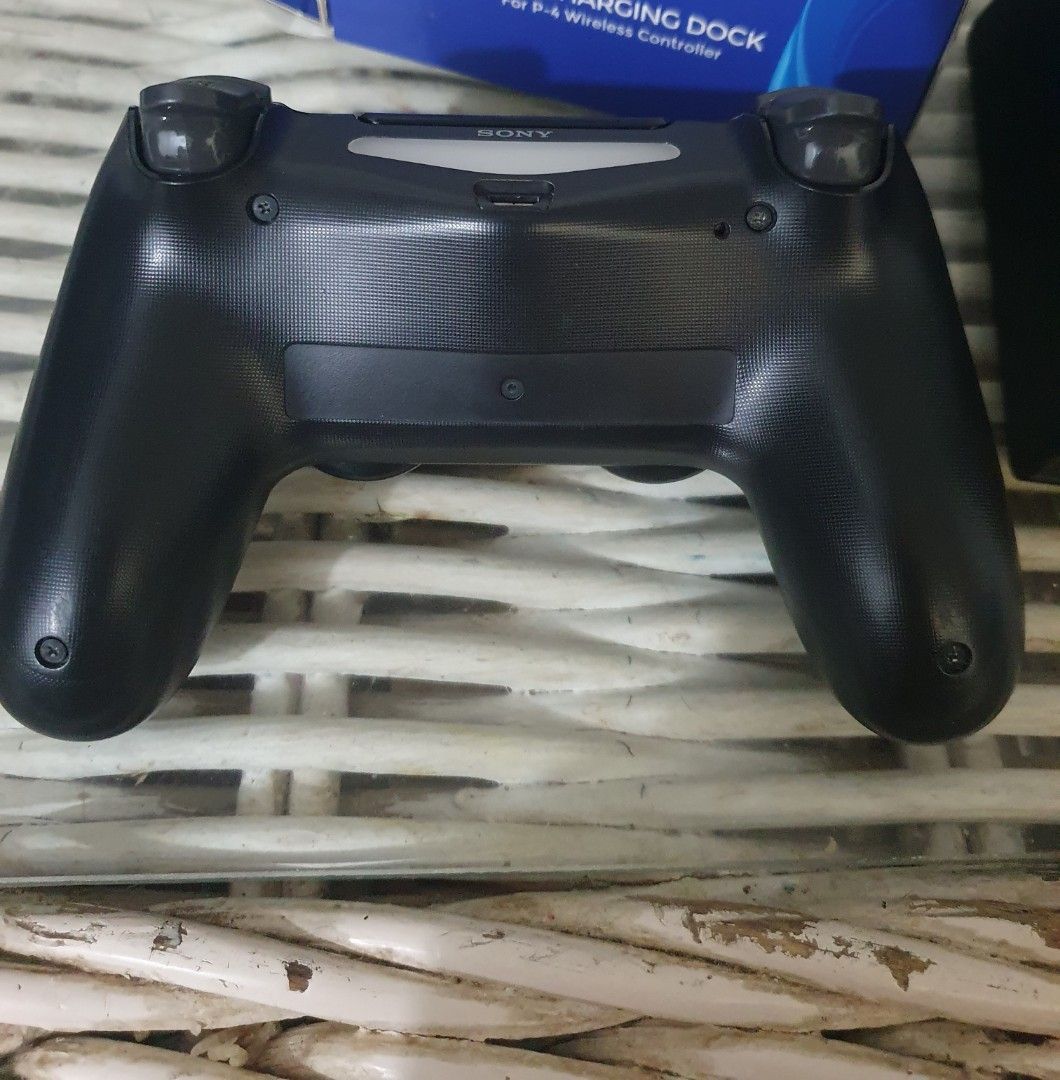 Ds4 v2 orig, Video Gaming, Video Game Consoles, PlayStation on Carousell