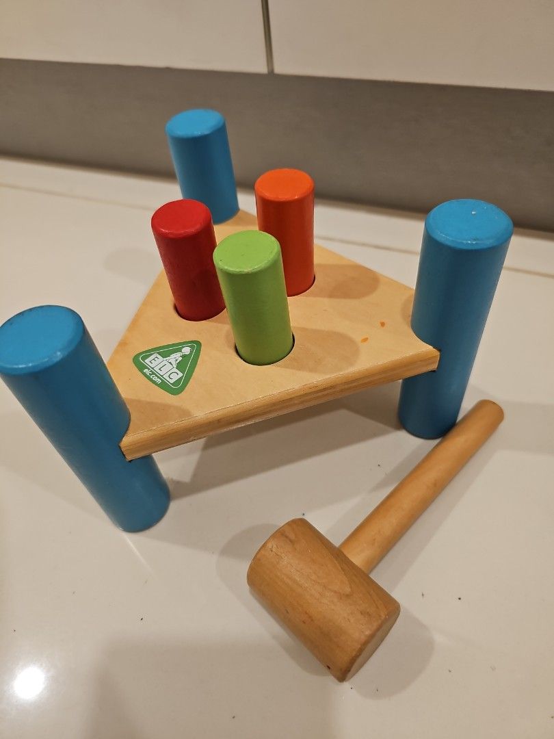 ELC Wooden Hammer Bench, Hobbies & Toys, Toys & Games on Carousell