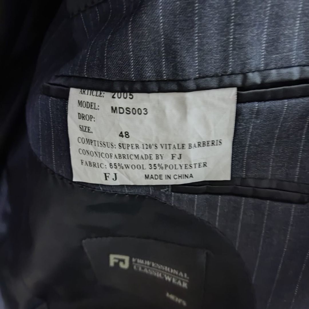 Full Set Suit, Men's Fashion, Coats, Jackets and Outerwear on Carousell