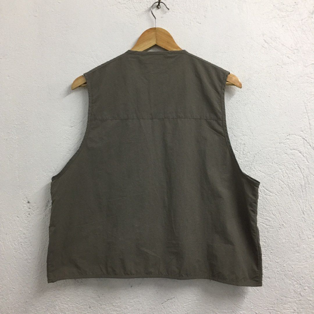 GU by Uniqlo Tactical Multipocket Cargo Vest, Men's Fashion, Tops ...