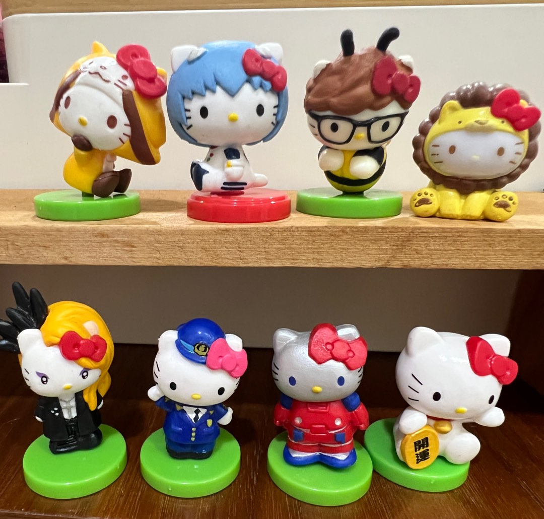 Hello kitty figure set, Hobbies & Toys, Toys & Games on Carousell