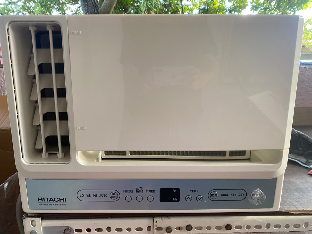 Hitachi window type .6 hp, TV & Home Appliances, Air Conditioning and ...