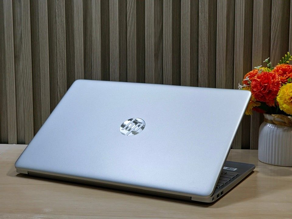 Hp Laptop S Eq AU AMD Ryzen U With Radeon Graphics Gb Ram Gb NVMe SSD Inch