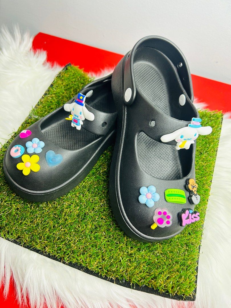 Kasut Crocs Dewasa, Babies & Kids, Babies & Kids Fashion on Carousell